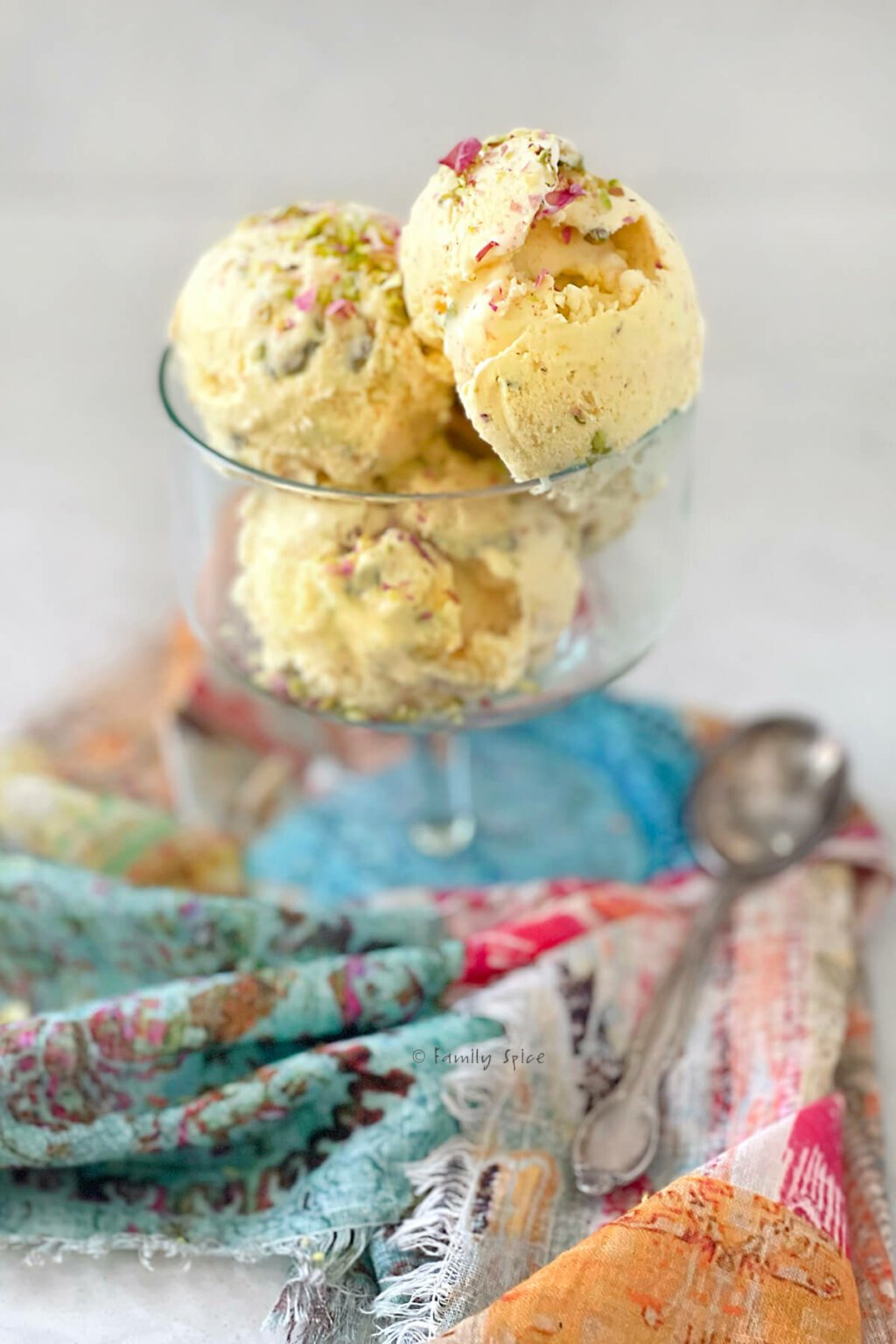 No Churn Persian Ice Cream with Saffron and Rose Water (bastani)